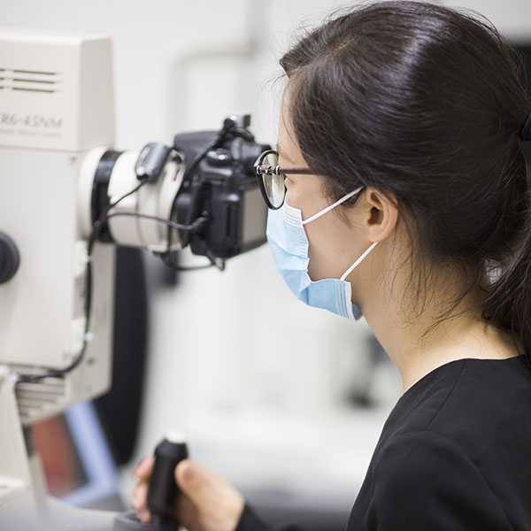 AI eye scan links to Parkinson’s and cardiovascular disease | CERA